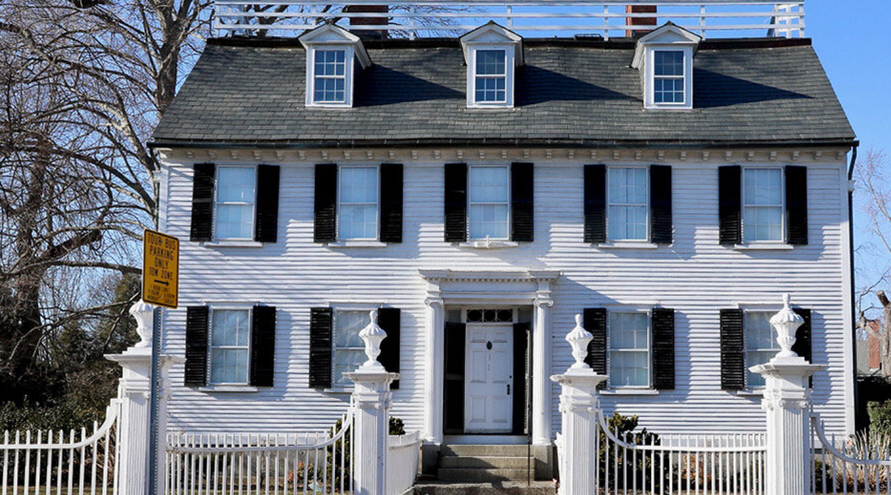 Real Places from Hocus Pocus That You Absolutely Must Visit – Tee Shop USA